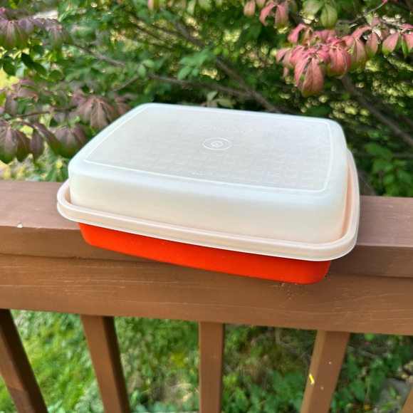 Tupperware | Kitchen | Smaller Vntg Tupperware Seasonserve Marinating ...